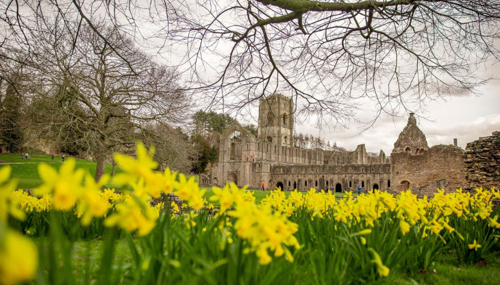 Fountains Abbey Easter Trail | Raring2go!