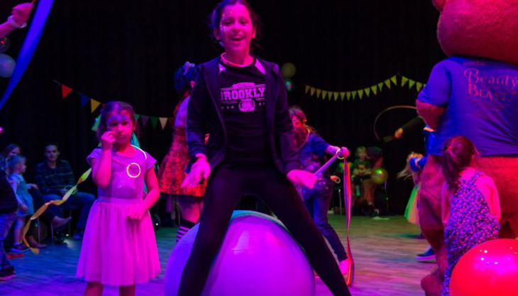 Easter Family Rave at The Courtyard | Raring2go!