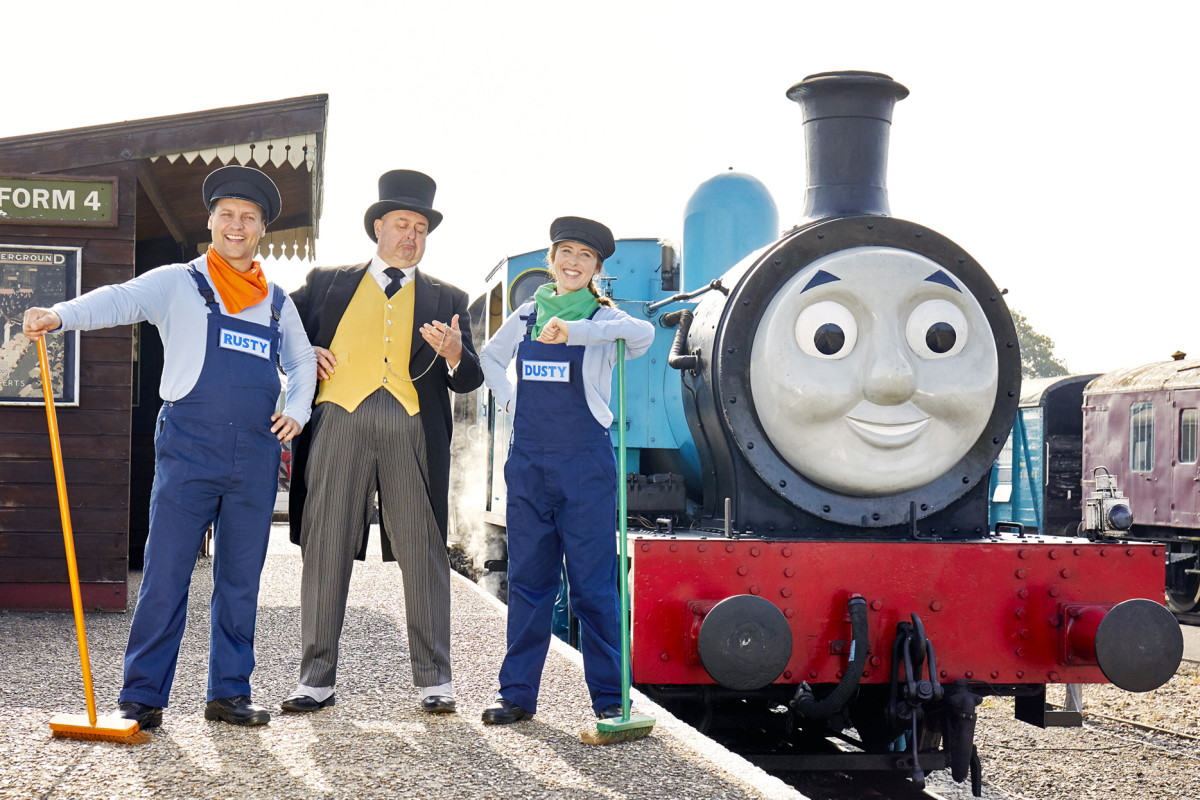 Day Out With Thomas at the Watercress Line | Raring2go!