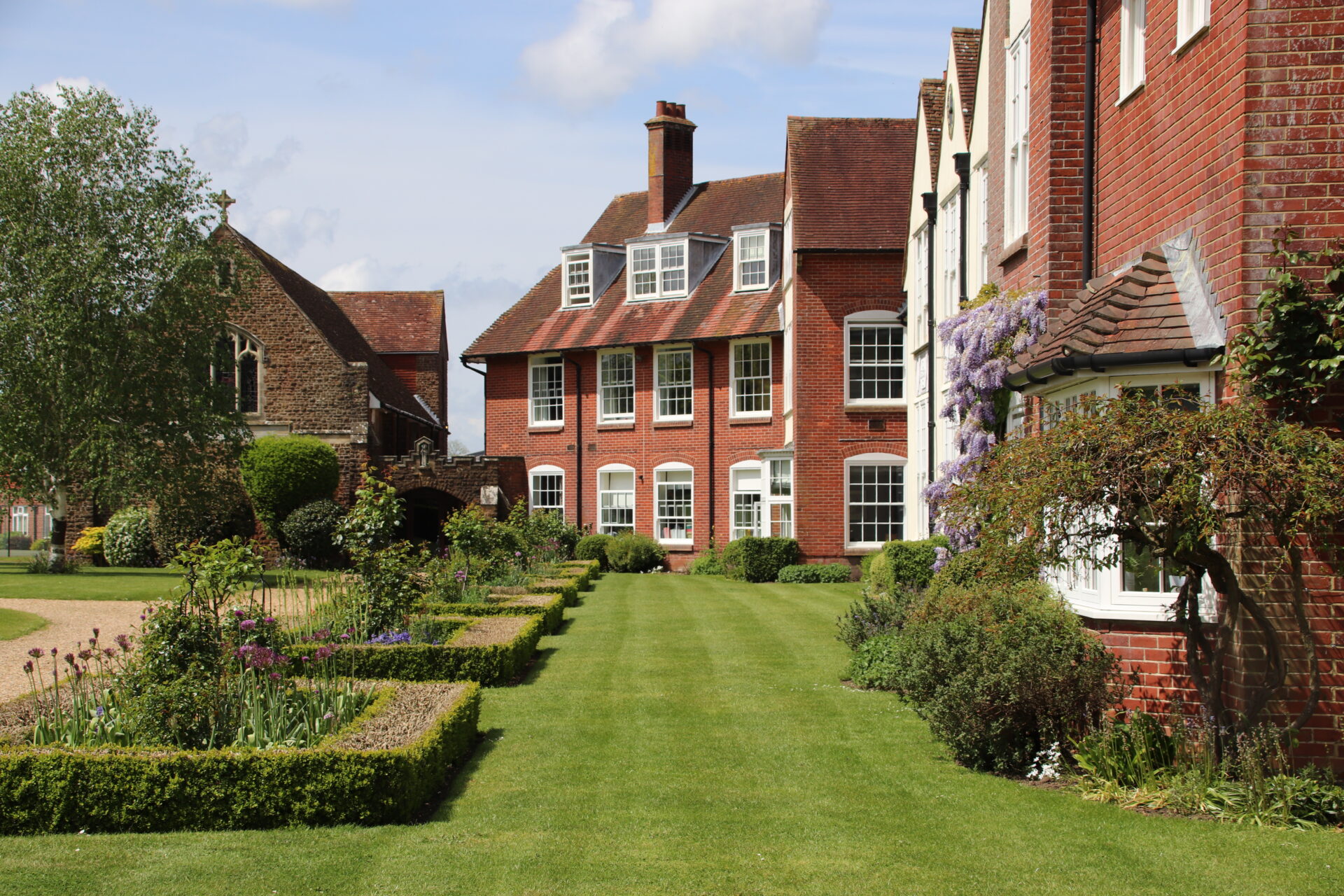 Open Morning at Highfield and Brookham School | Raring2go!