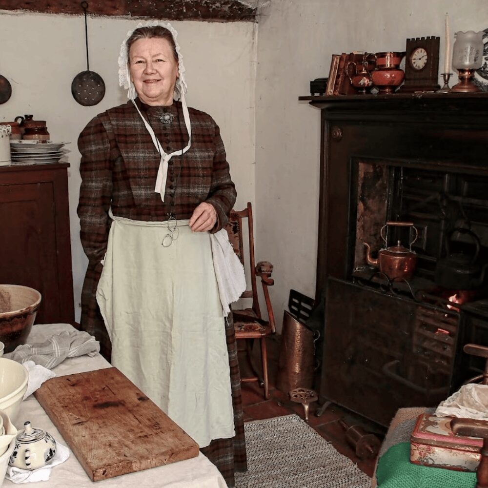 Tastes Through Time – Victorian Kitchen | Raring2go!